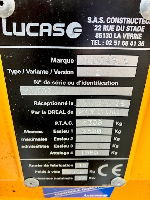 MISCELLANEOUS LUCAS CASTOR 60 STRAW CHOPPER - Francis Bugler Ltd